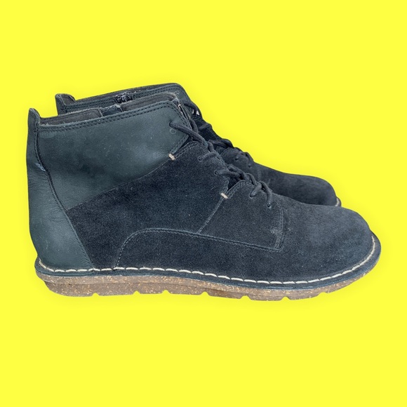 Clarks | Shoes | Clarks Tamitha Key Black Leather Ankle Zip Lace Boots ...